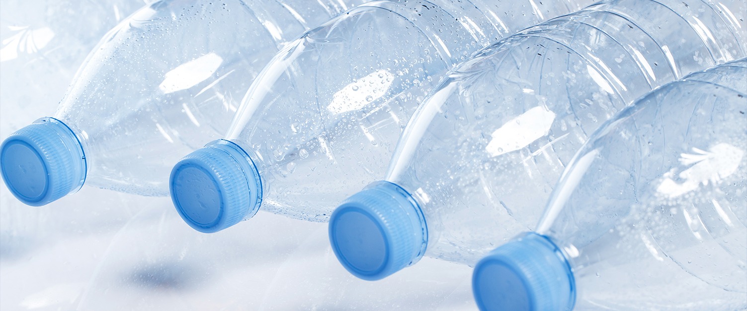 Plástico: O Surpreendente Herói do Meio Ambiente - Armário Plástico